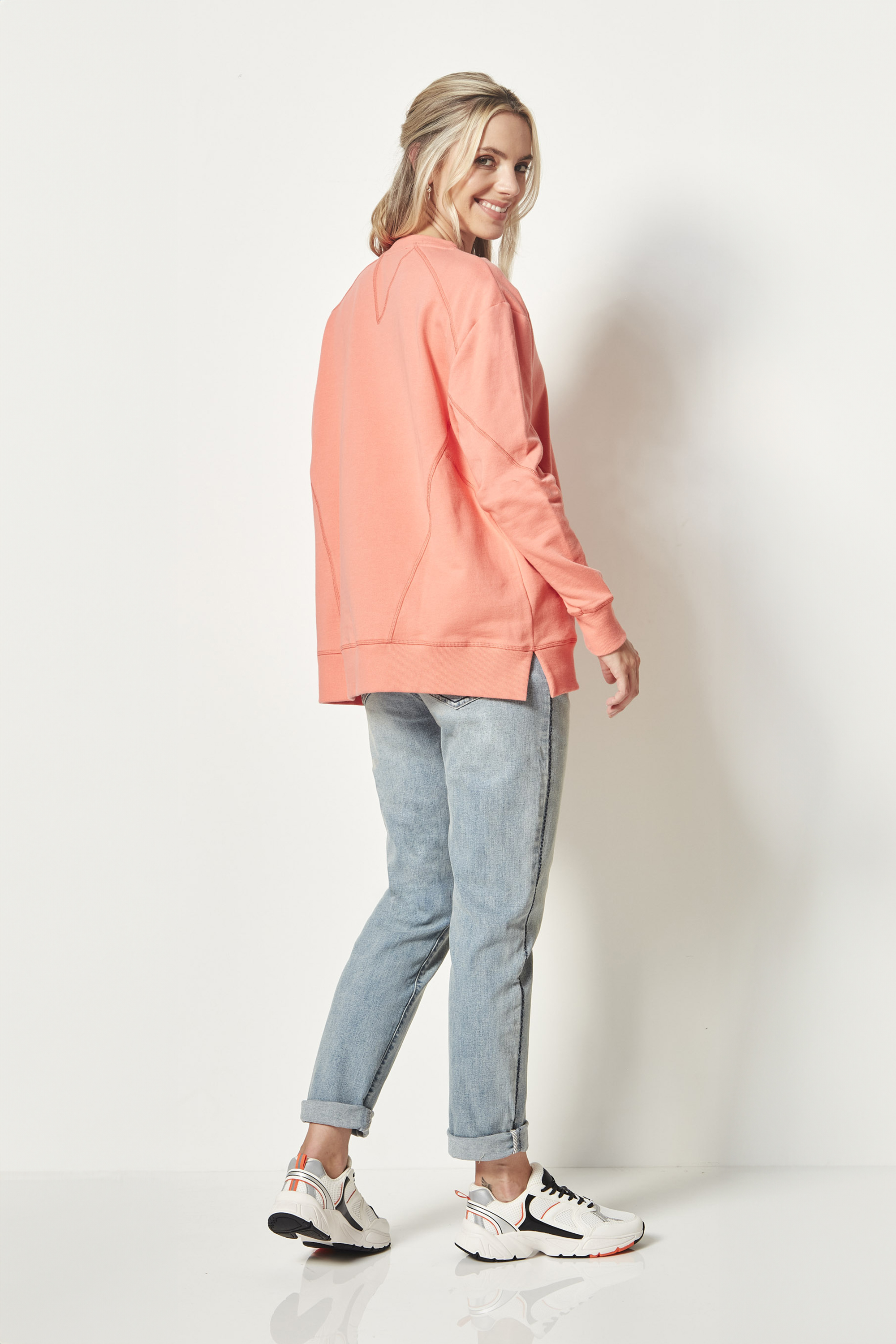 Verge - TRIVIA SWEATSHIRT - Hartleys Fashion