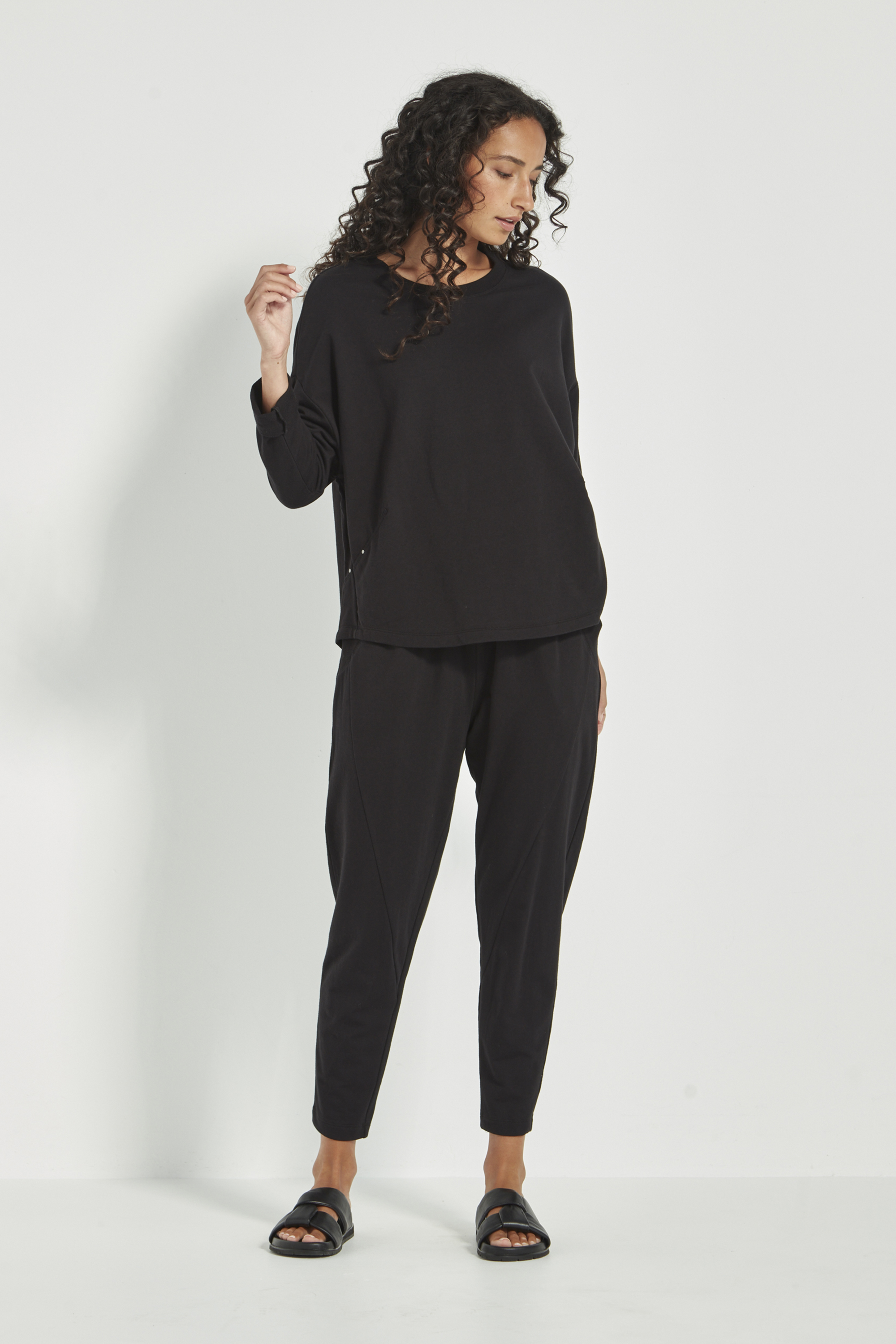 Verge - DOWNTOWN SWEATER - Hartleys Fashion