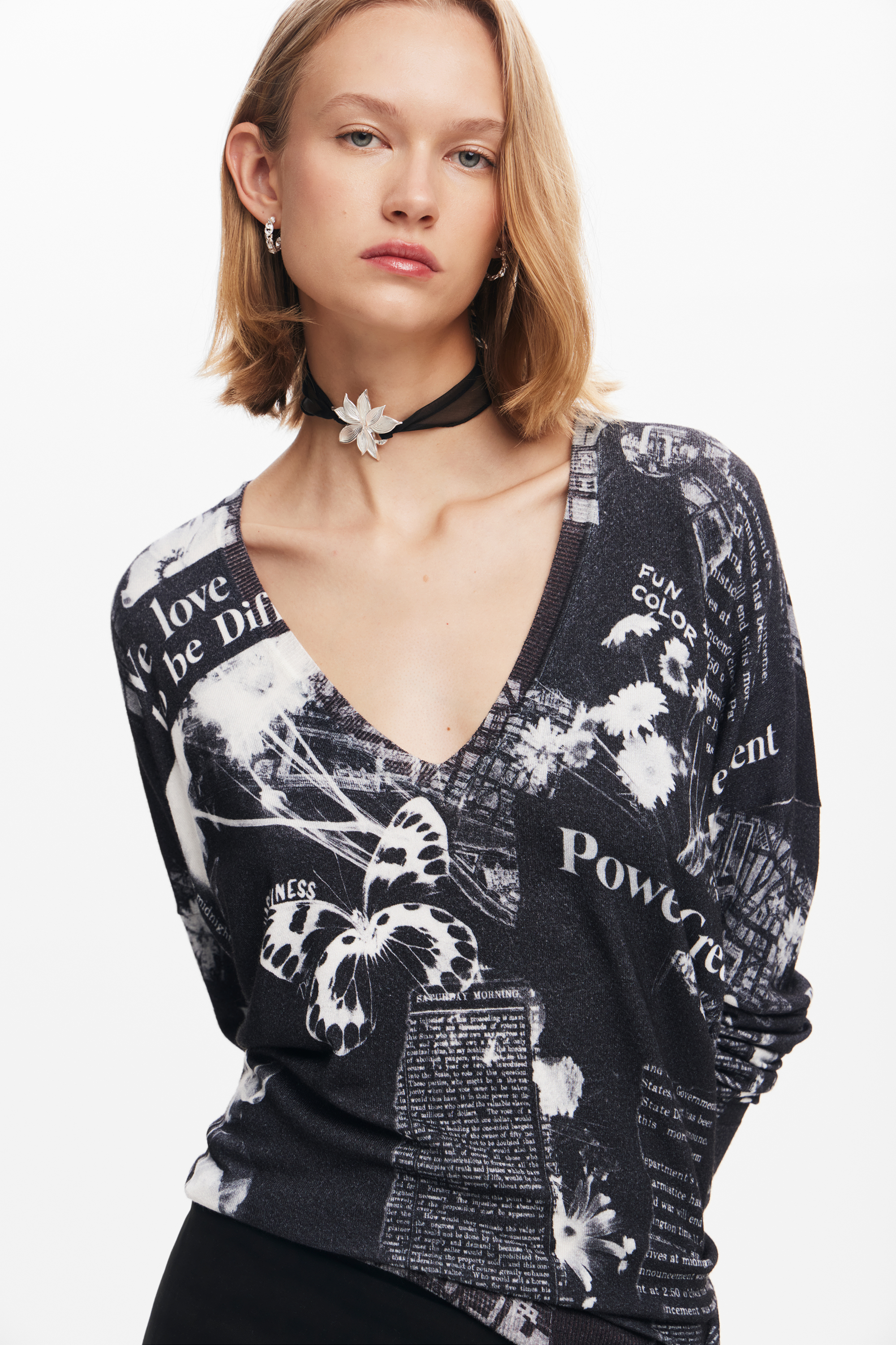 Knitwear - KNITTED TEXT SWEATER - Hartleys Fashion