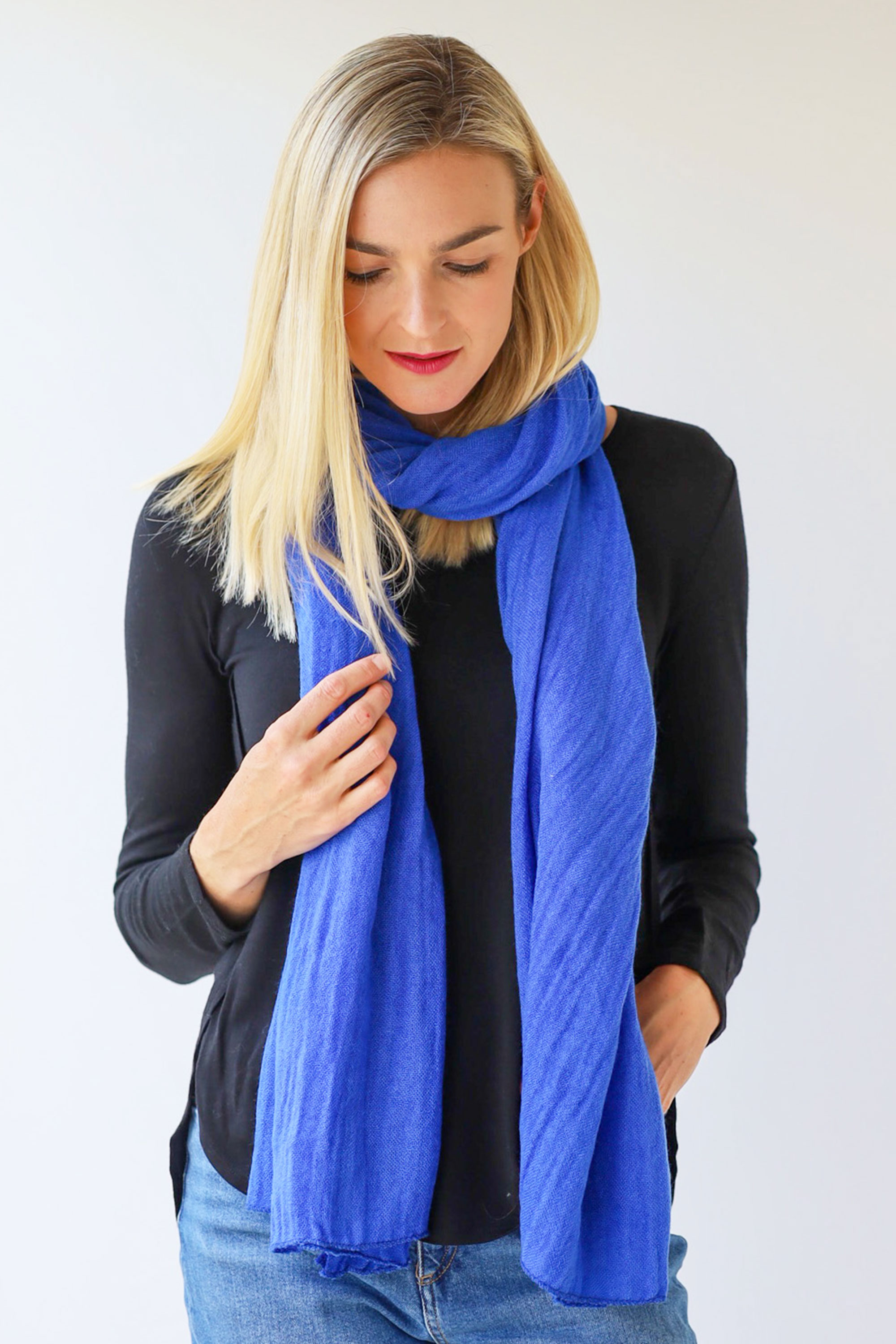 Archer House - PLAIN SOFT SCARF - Hartleys Fashion