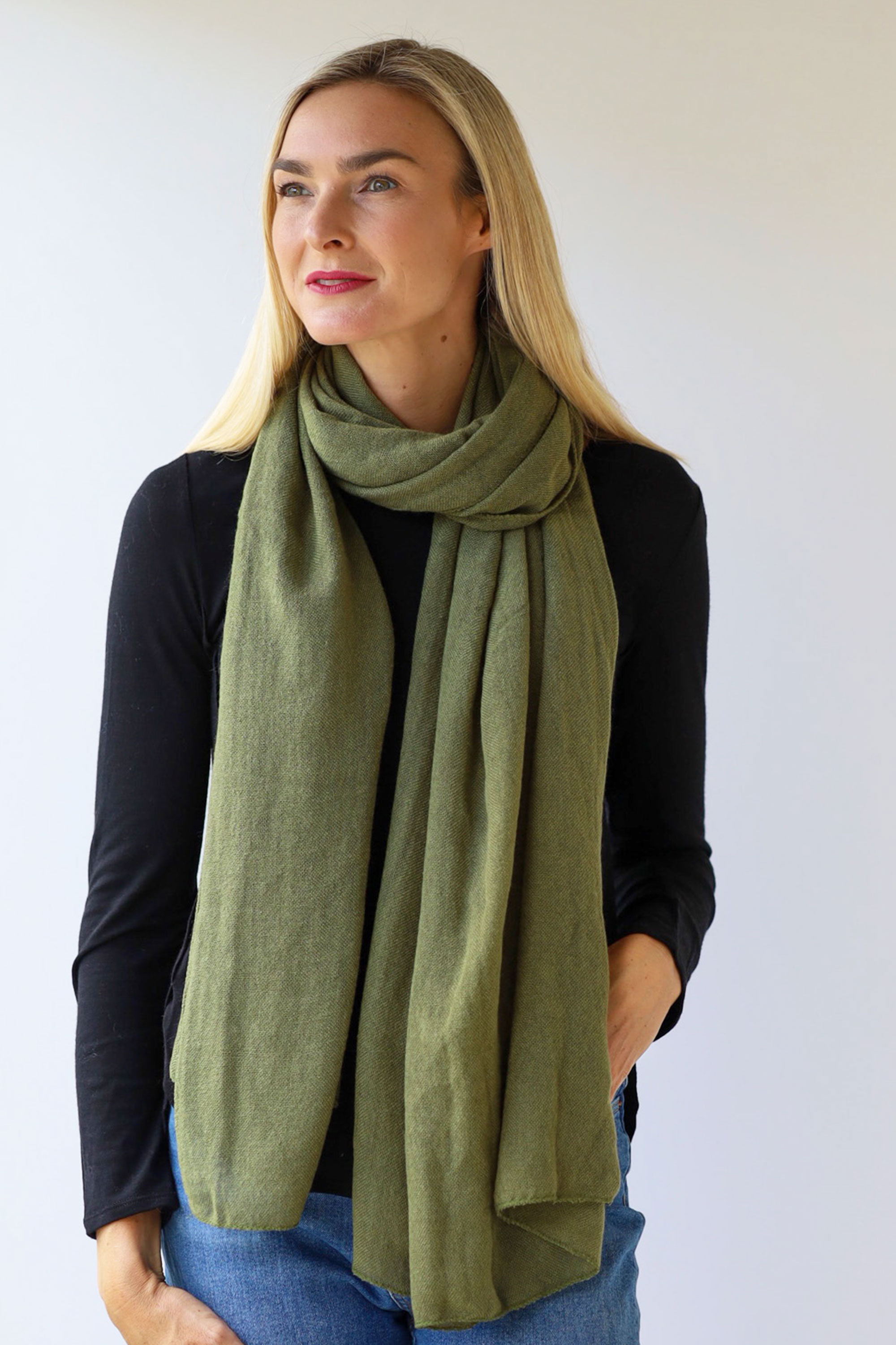 Archer House - PLAIN SOFT SCARF - Hartleys Fashion