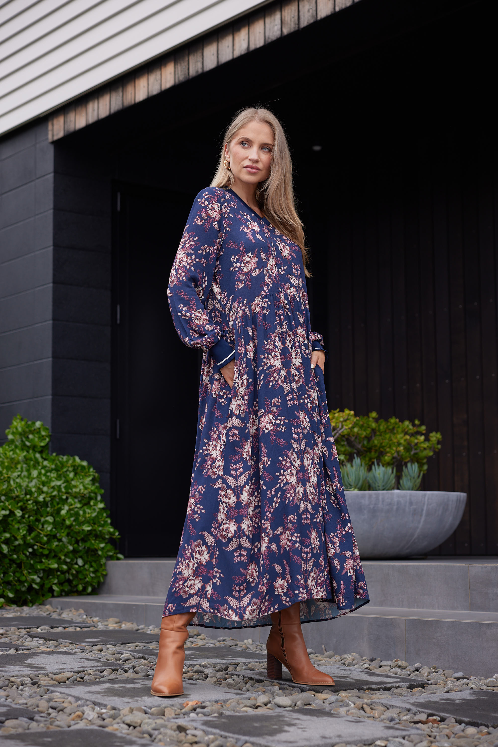 Dresses - TULIP MIDI DRESS - Hartleys Fashion